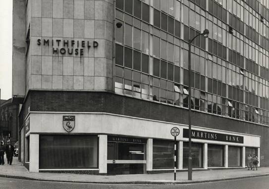 11-37-30 Birmingham Digbeth